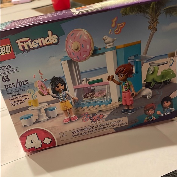 Lego | Toys | Lego Friends Donut Shop Building Toy Nib | Poshmark